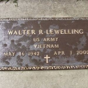 W. Lewelling (grave) | Special Forces Roll Of Honour